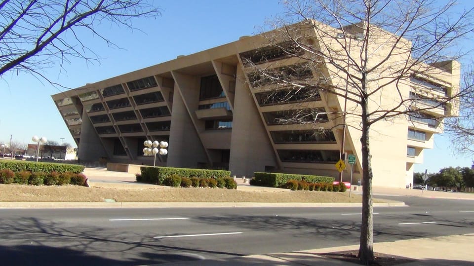 Full-Day Small-Group Tour of Dallas & the JFK Assassination | GetYourGuide