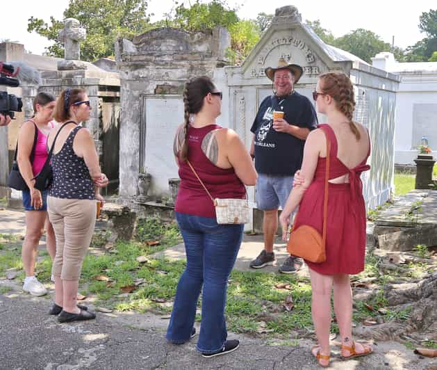 New Orleans: Cemetery Tour | GetYourGuide