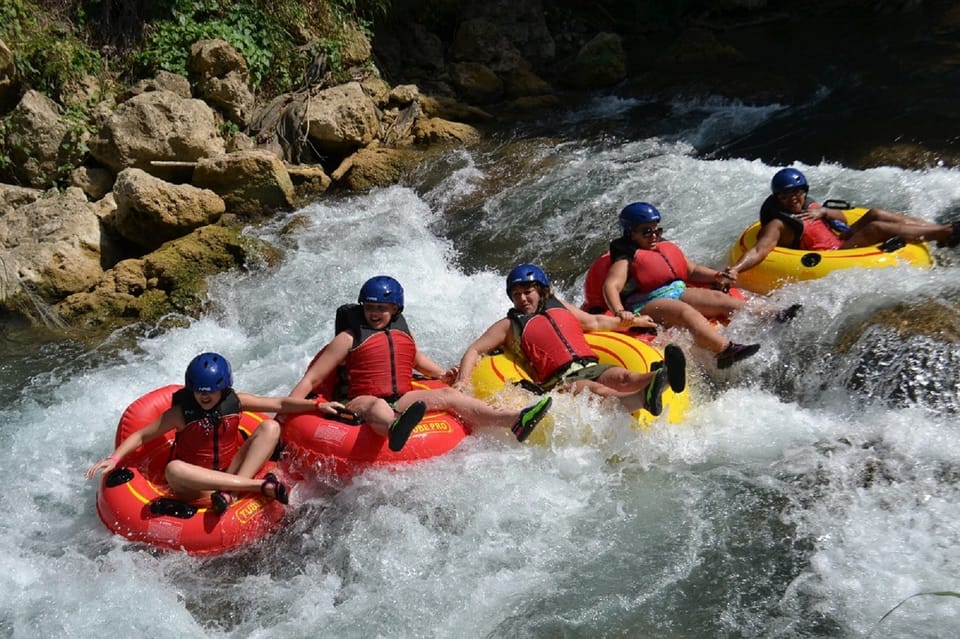 River Rapids Aventura en Tubo por el Río de la Selva | GetYourGuide
