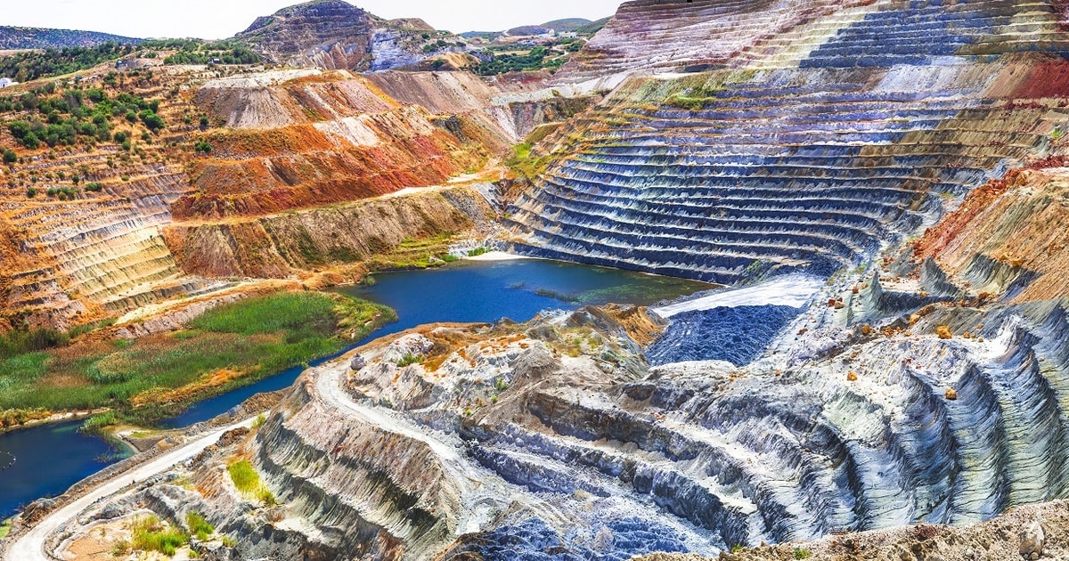 Milos: Geology & Volcano Half-Day Morning Tour | GetYourGuide