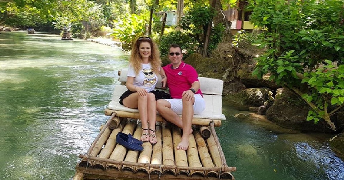 Jamaica: Rafting en bambú en Martha Brae | GetYourGuide