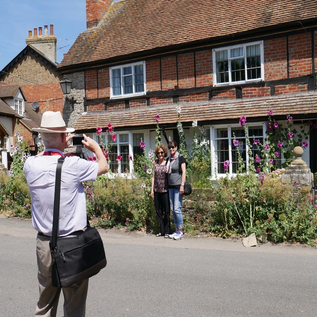 Day-Tour of the Midsomer Murders Locations | GetYourGuide