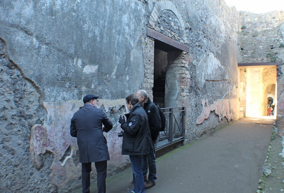 Pompeii: Skip-the-Line Group Tour with Archaeologist | GetYourGuide