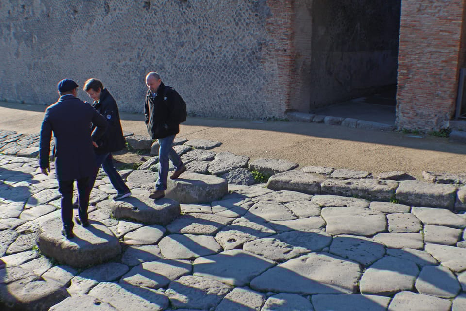Pompeii: Skip-the-Line Group Tour with Archaeologist | GetYourGuide