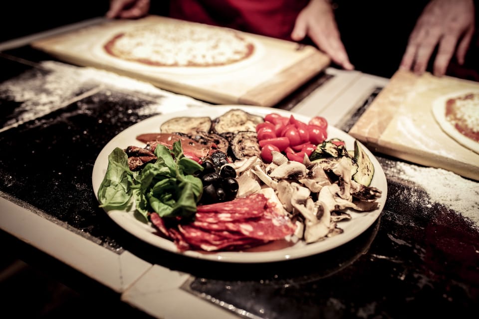 Rome: Pizza-Making Course with Dinner | GetYourGuide