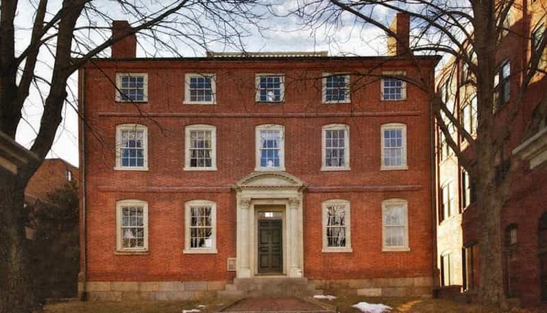 Salem 101 General History Tour | GetYourGuide