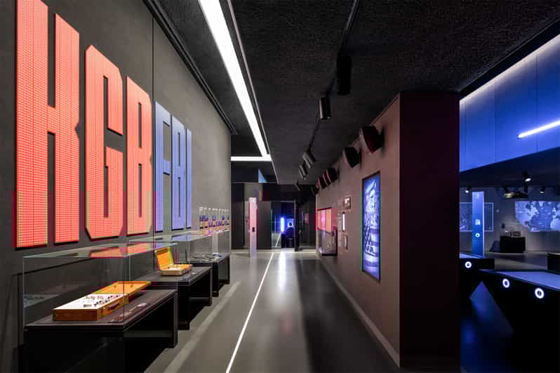 New York: SPYSCAPE Spy Museum & Experience | GetYourGuide