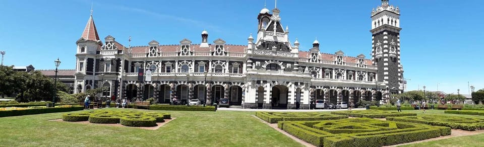 Dunedin: Otago Peninsula with Guided Penguin Tour | GetYourGuide