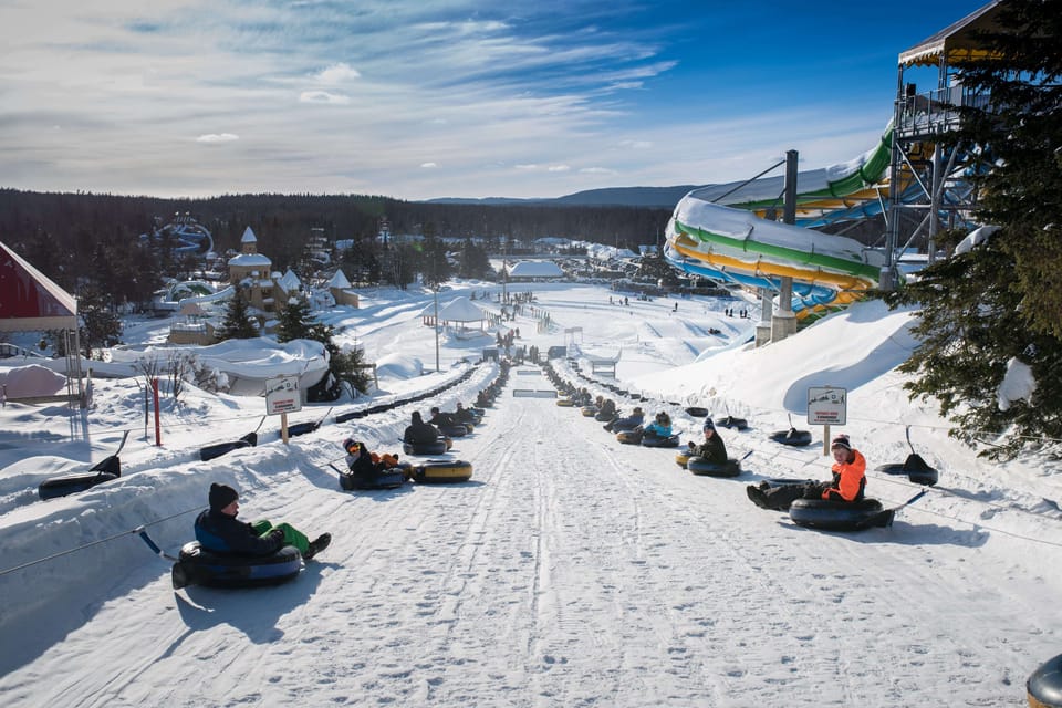 Ciudad de Quebec: Tubing de nieve en Village Vacances Valcartier ...