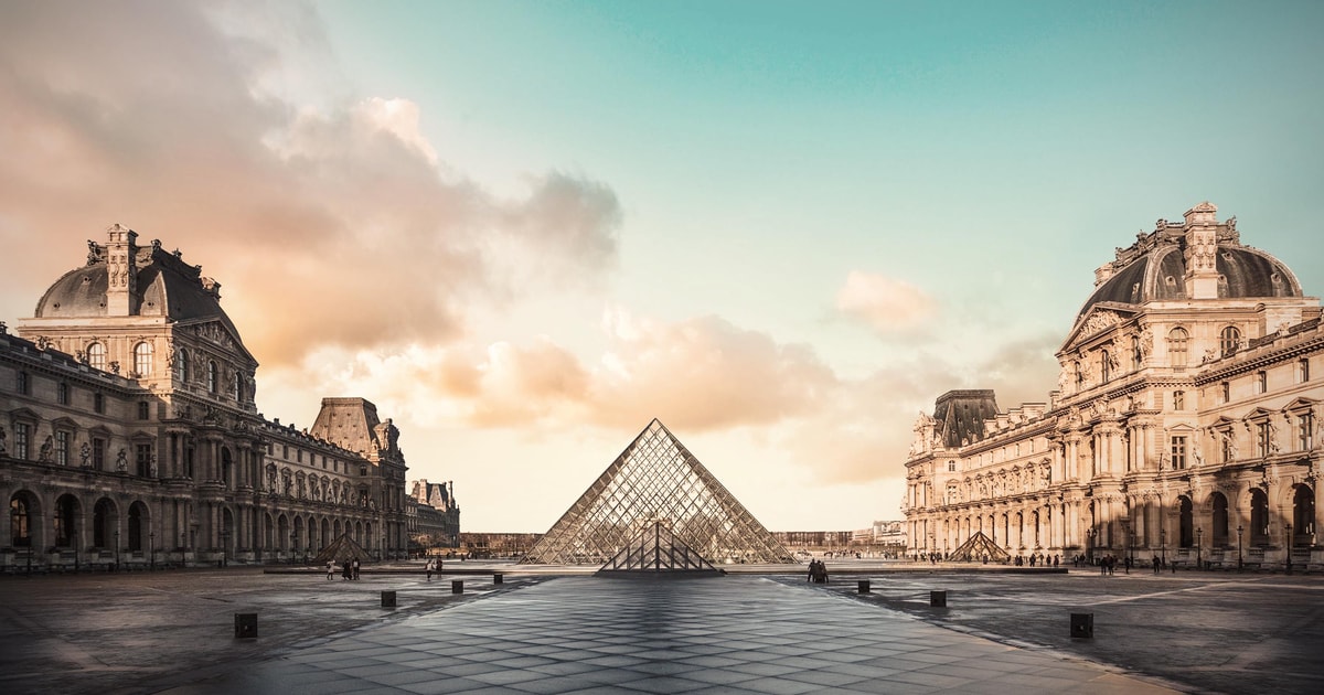 Parigi: tour guidato privato del centro storico della città | GetYourGuide