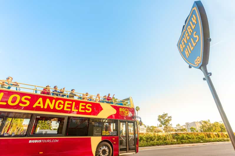 Los Angeles: Sightseeing-Tour im Hop-On Hop-Off-Bus | GetYourGuide