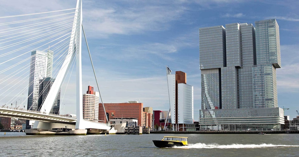 Rotterdam: De Rotterdam, Cube Houses, Watertaxi and Markthal | GetYourGuide