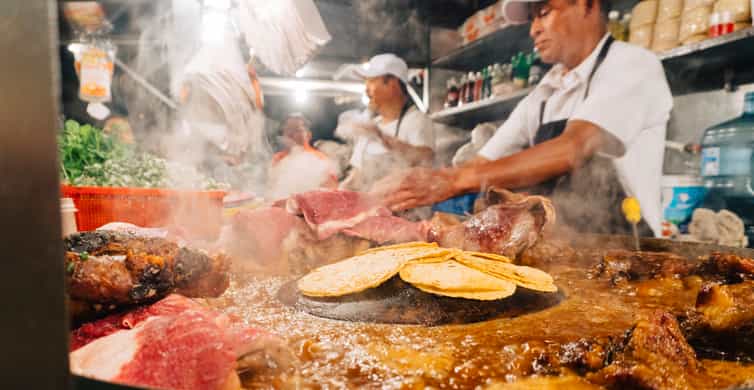 Ciudad de México: Episodio de los tacos callejeros | GetYourGuide