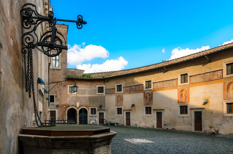 Castel Sant'Angelo - The Tomb of Hadrian Private Guided Tour | GetYourGuide
