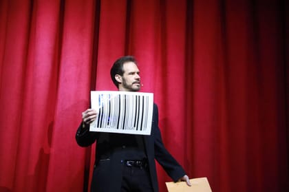 Branson: Cabaret Comedy Magic Dinner Show | GetYourGuide