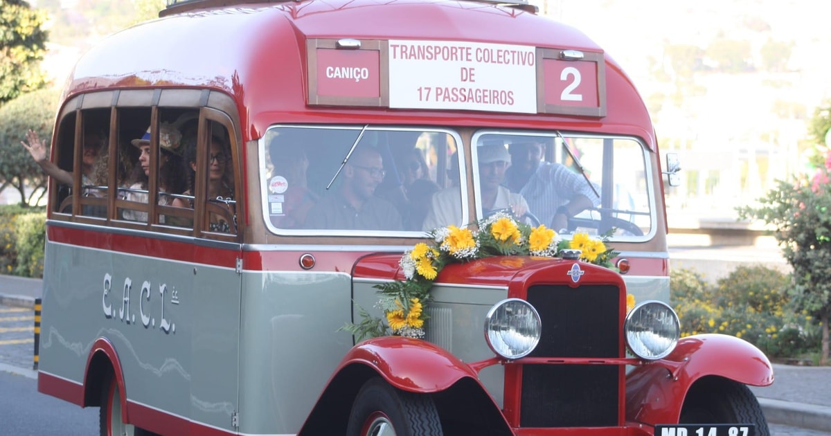 Visite culturelle de Winston Churchill en compagnie d'un vieux routier ...