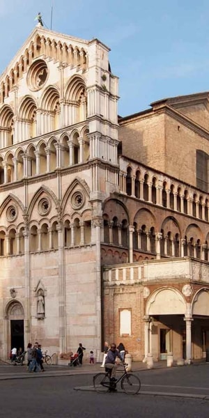 Ferrara: Guided City Highlights Walking Tour | GetYourGuide