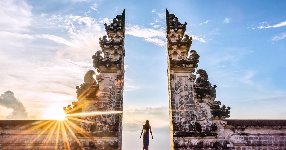 Ost-Bali: Lempuyang-Tore, Tenganan und Wasserpaläste-Tour | GetYourGuide