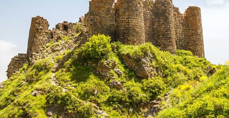 Amberd Fortress, Aragatsotn Province - Book Tickets & Tours | GetYourGuide