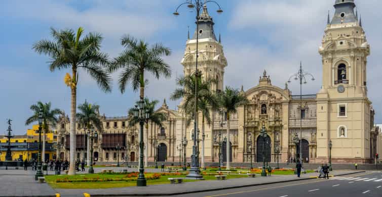 The BEST Lima Hop-on Hop-off tours 2022 - FREE Cancellation | GetYourGuide