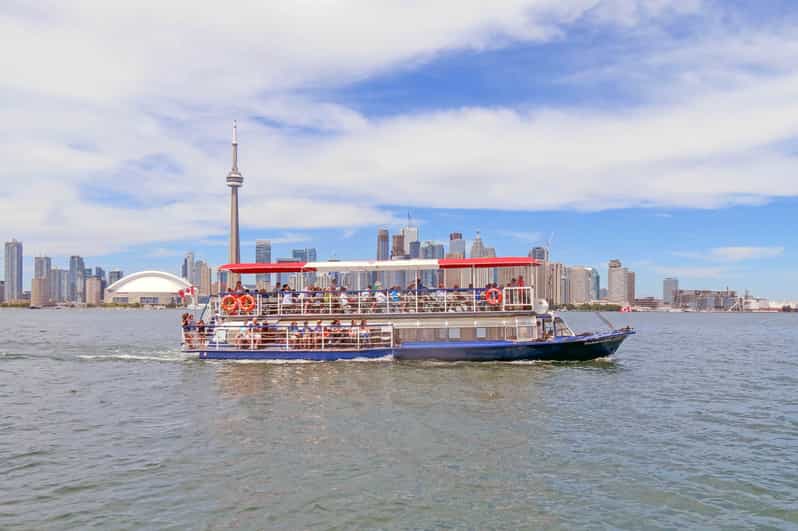 Toronto: Hop-On Hop-Off Sightseeing Bus Ticket | GetYourGuide