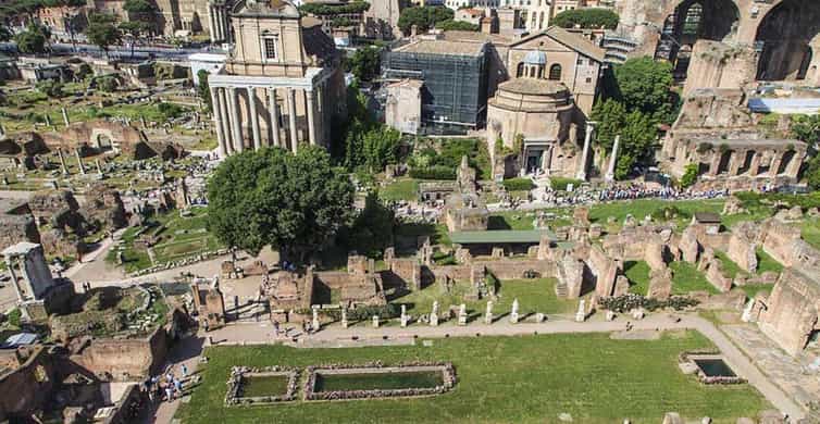 Roma: Tour privato dei Sette Colli di Roma in auto | GetYourGuide