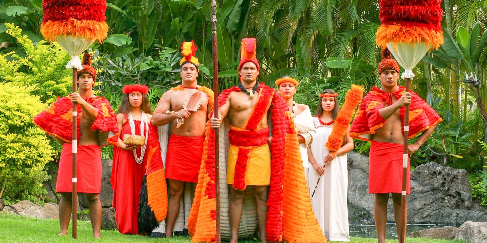 The 5 Best Oahu Luaus In Honolulu & Waikiki [2022 Reviews] | World ...