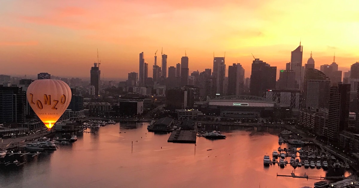 Melbourne: Balloon Flight at Sunrise | GetYourGuide
