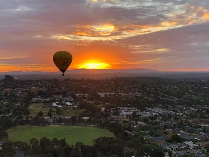 Melbourne: Balloon Flight at Sunrise | GetYourGuide