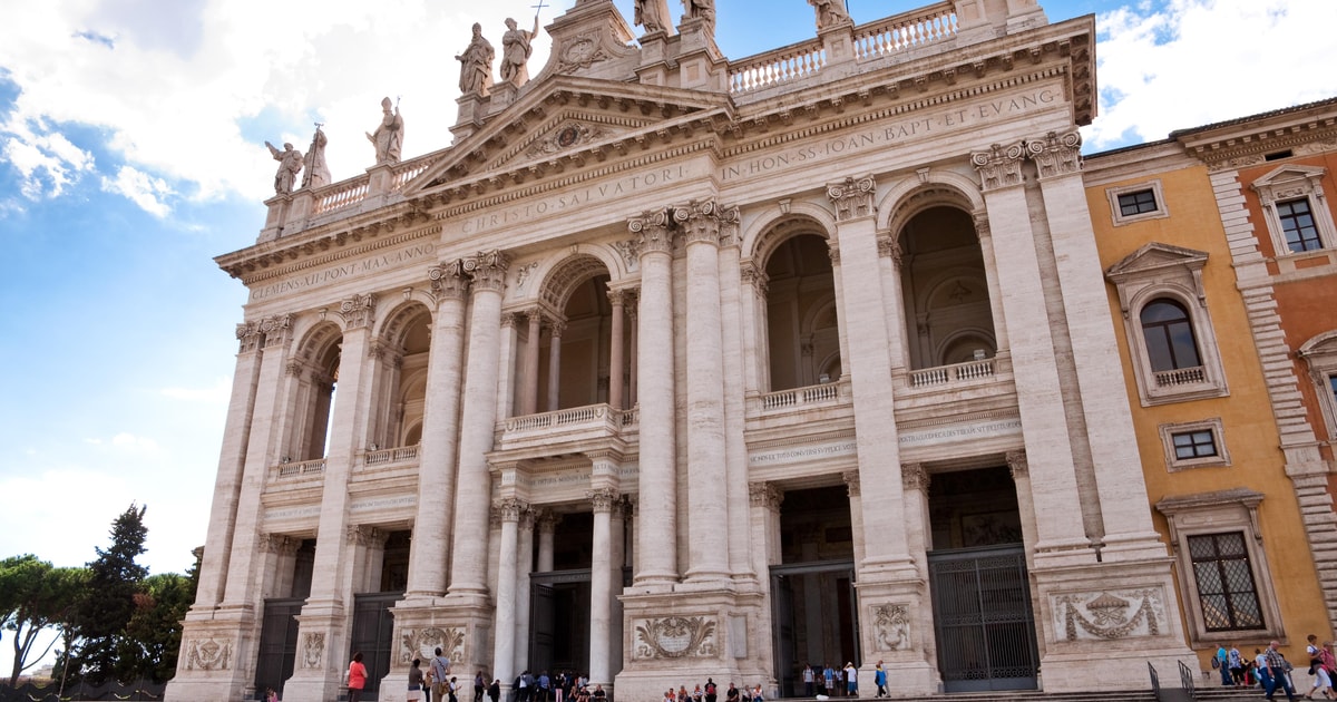 Biglietto per il Chiostro di San Giovanni in Laterano | GetYourGuide