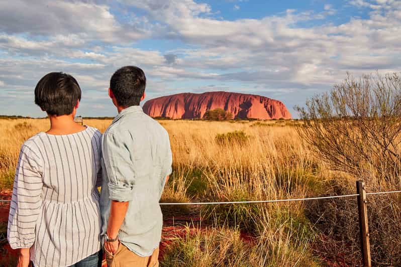 Uluru: Sacred Sites Tour + Sparkling at Sunset & BBQ Dinner | GetYourGuide