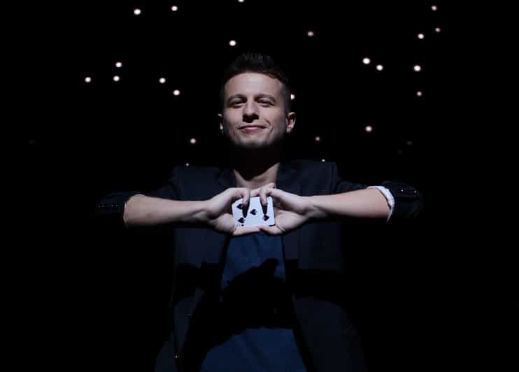 Las Vegas: Mat Franco Magic Reinvented Nightly Show Ticket | GetYourGuide
