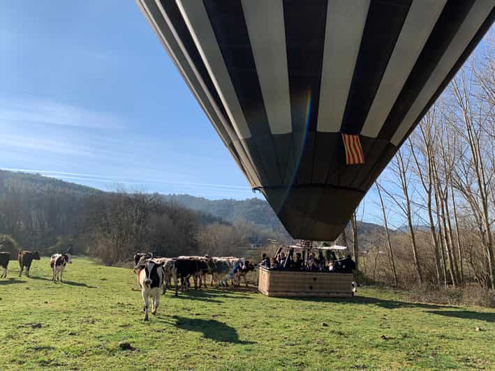 La Garrotxa Volcanoes Half-Day Hot Air Balloon Flight | GetYourGuide