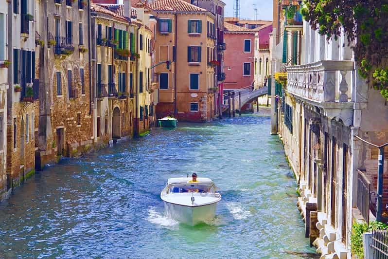 Private Experience Venice: Walking City & Boat Tour | GetYourGuide