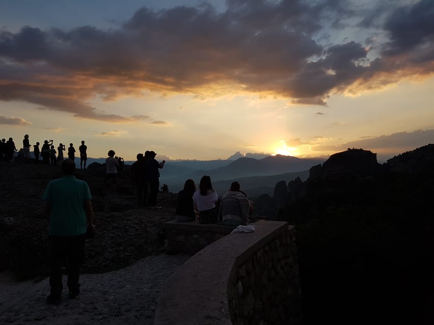 Excursión nocturna a Meteora con impresionantes vistas al atardecer ...