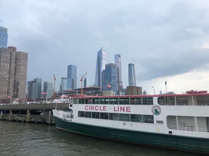 NYC: Circle Line Best of NYC Cruise Skip-The-Box-Office | GetYourGuide