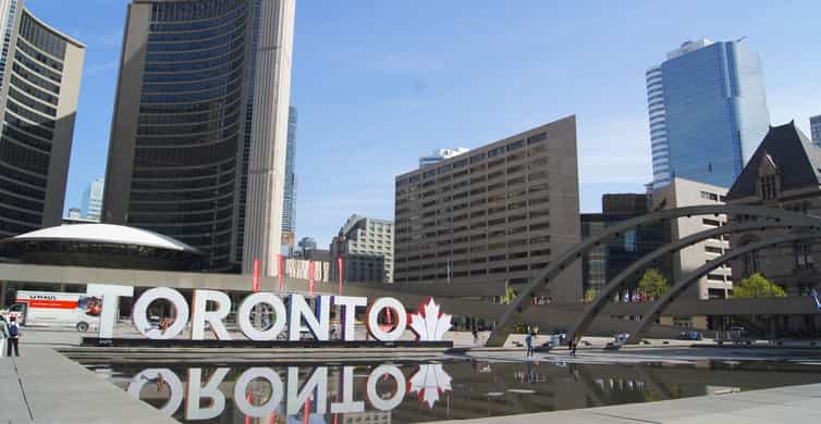 Toronto: 2-Hour Downtown Walking Tour | GetYourGuide
