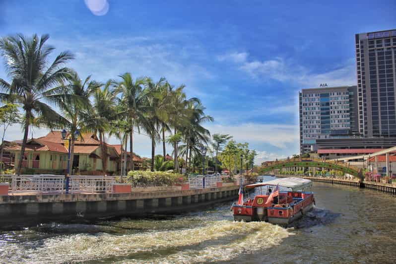 From Kuala Lumpur: Day Trip to Historic Malacca with Lunch | GetYourGuide