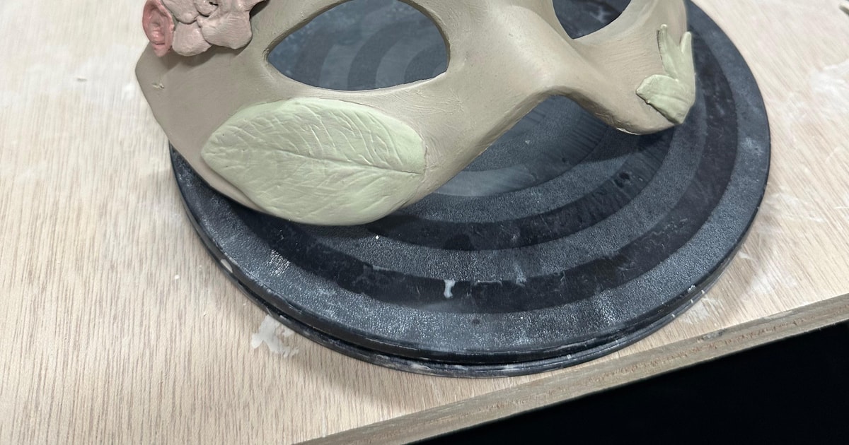 New Orleans: Ceramic Mardi Gras Mask Workshop | GetYourGuide