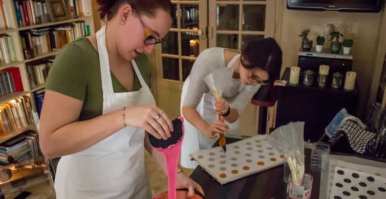 Paris: French Macarons Baking Class with a Parisian Chef | GetYourGuide