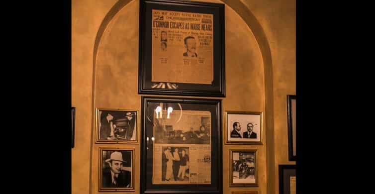 Chicago: Private 3-Hour Al Capone Gangster Tour | GetYourGuide