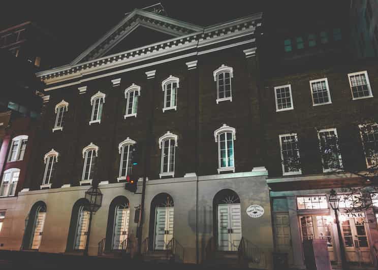 Washington, DC: DC Ghosts Tour | GetYourGuide