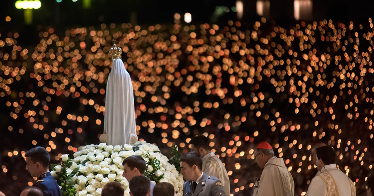 De Lisboa: Excursão Particular Procissão das Velas em Fátima | GetYourGuide