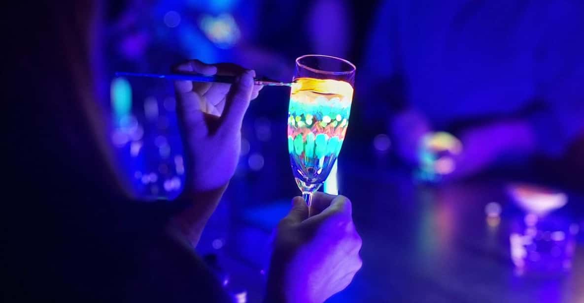 Barcelona: Cocktailles workshop - Make Shake Cook & Paint | GetYourGuide