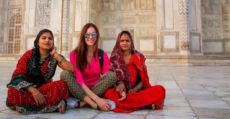 Taj Mahal: Dillí: Sdílená skupinová prohlídka s transferem z Dillí ...