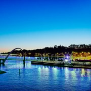 Perth: Swan River Dinner Cruise with Beverages | GetYourGuide