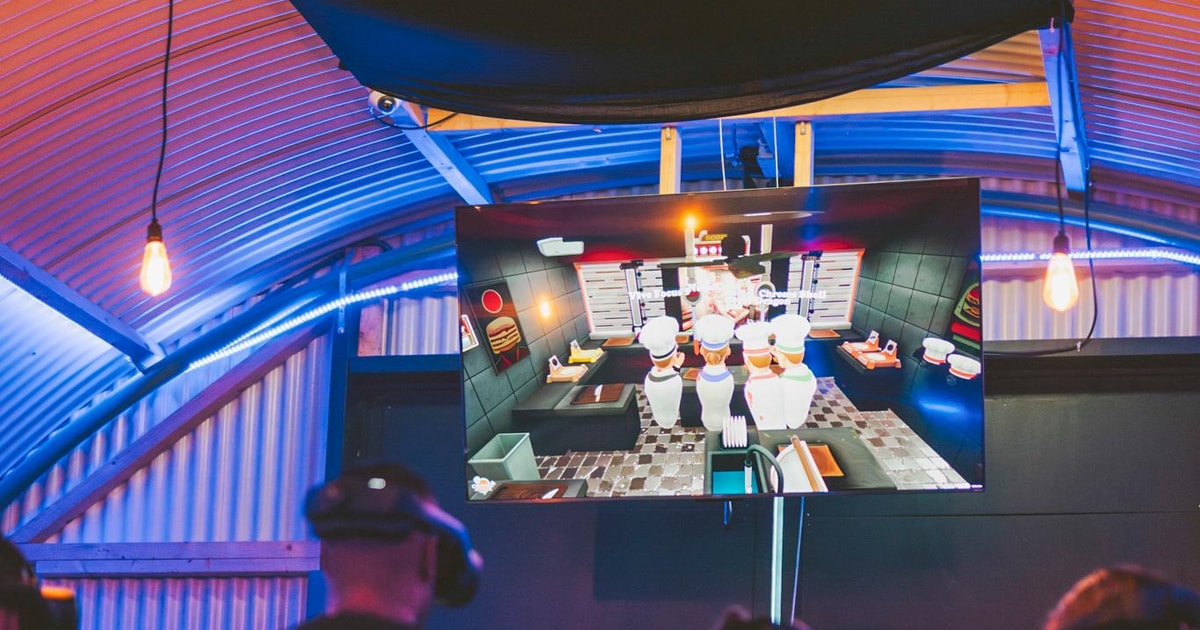 Amsterdam Free-Roam VR: Immersive Virtual Reality Experience | GetYourGuide