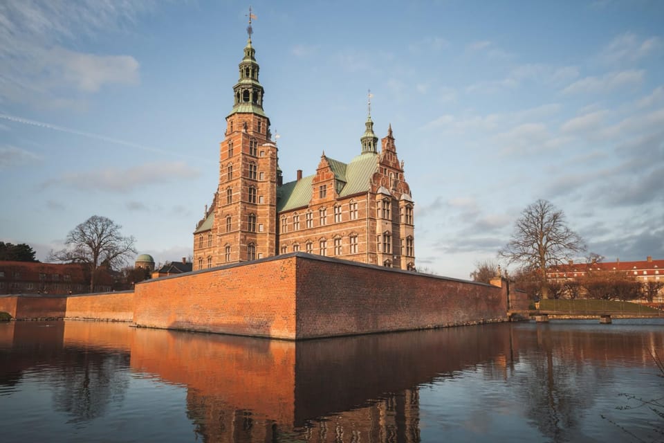 Visita a la Torre Redonda, el Castillo de Rosenborg y el Casco Antiguo ...