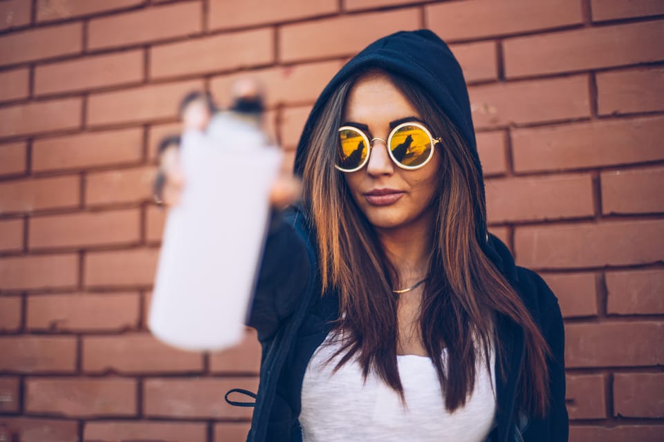 Chicago: Offbeat Guided Street Art Tour | GetYourGuide