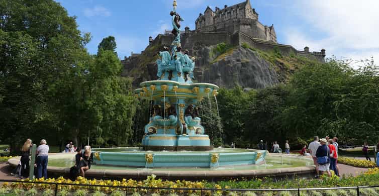 Edinburgh: Old Town History and Tales Walking Tour | GetYourGuide
